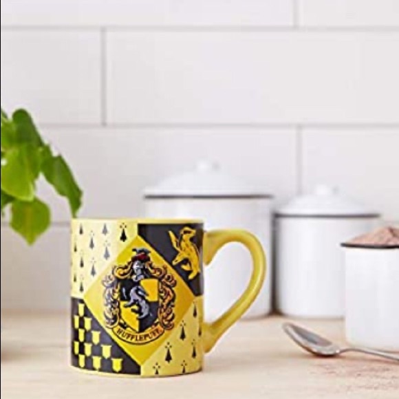 Warner Bros. | Dining | New Harry Potter Hufflepuff Mug | Poshmark